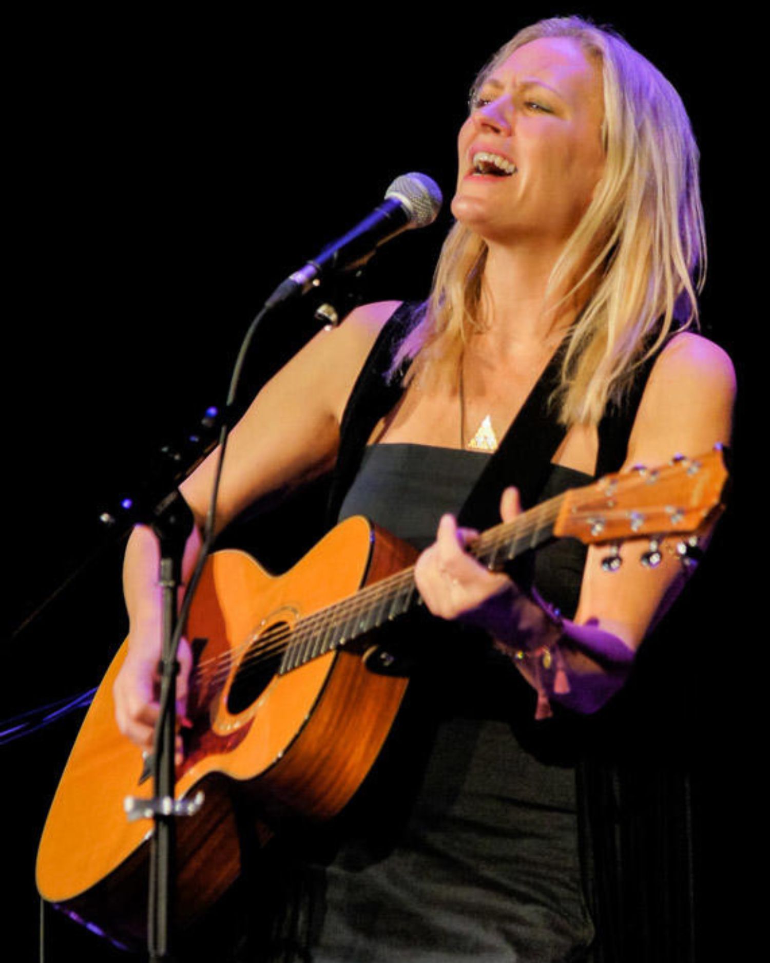 MEET AMY FAIRCHILD: #ALEMBIKAWOMEN - Alembika Magazine