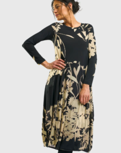 Passover Dress Code for Women: What to Wear for the Seder - Alembika ...